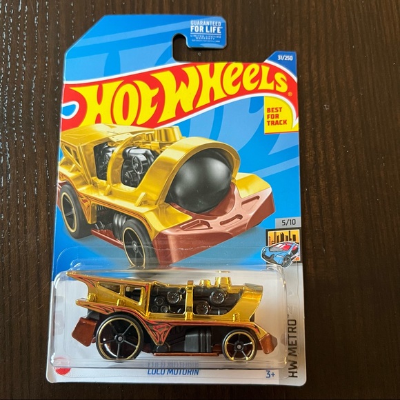Mattel | Toys | Hot Wheels Metro Loco Motorin Gold And Black Train 5 ...